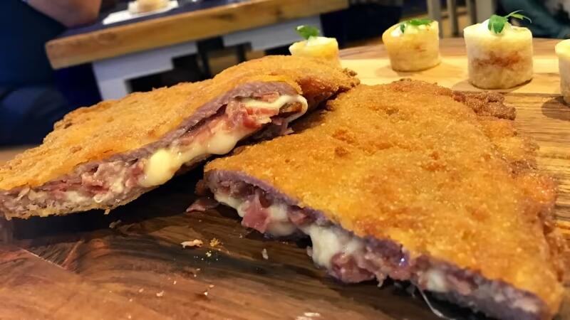 ¿Qué es un Cachopo? Origen e ingredientes | TheFork